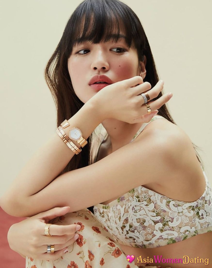 Korean Women: What Makes Them Perfect Girlfriends?